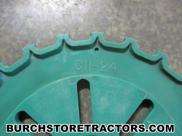 New Old Stock Ih Planter Hopper 24 Cell Flat Corn Seed Plate C11 24