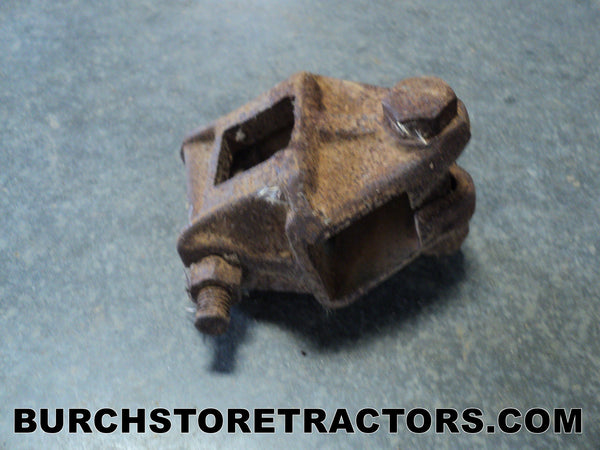 Deluxe Style Cultivator Toolbar Clamp Cuff For Farmall 140 130 Sup
