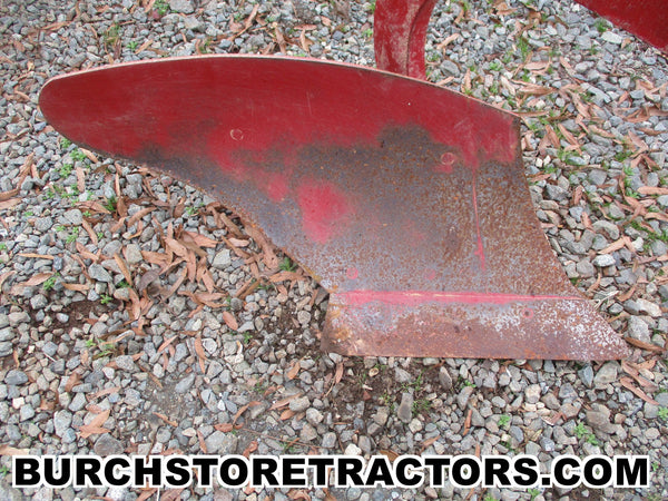 Original IH 1 Point Fast Hitch Bottom - Turning Plow for Farmall Cub T ...