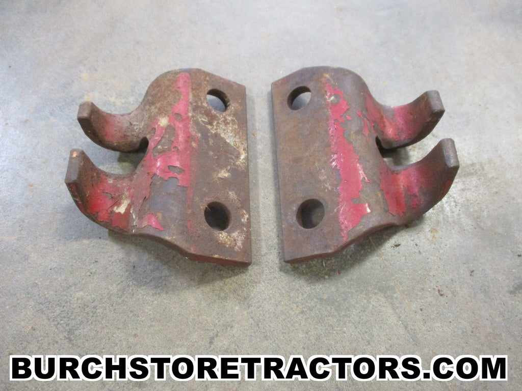 Lifting Brackets for IH McCormick Cub-189 Two Way Plow, 513988R2 ...