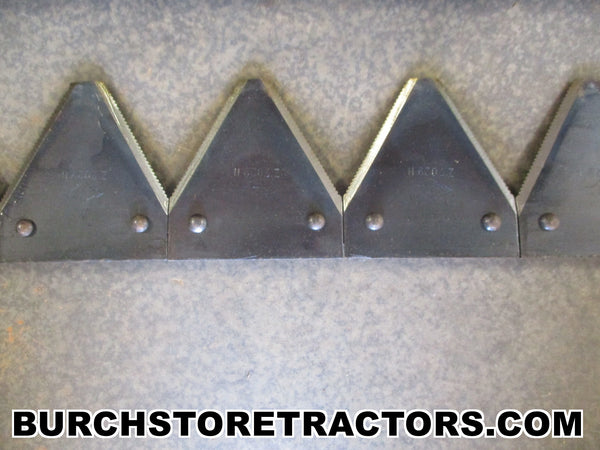 New Old Stock 6 Foot Sickle Bar Blade Assembly for John Deere Mowers ...