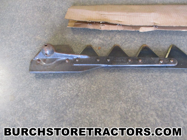 New Old Stock 6 Foot Sickle Bar Blade Assembly for John Deere Mowers ...