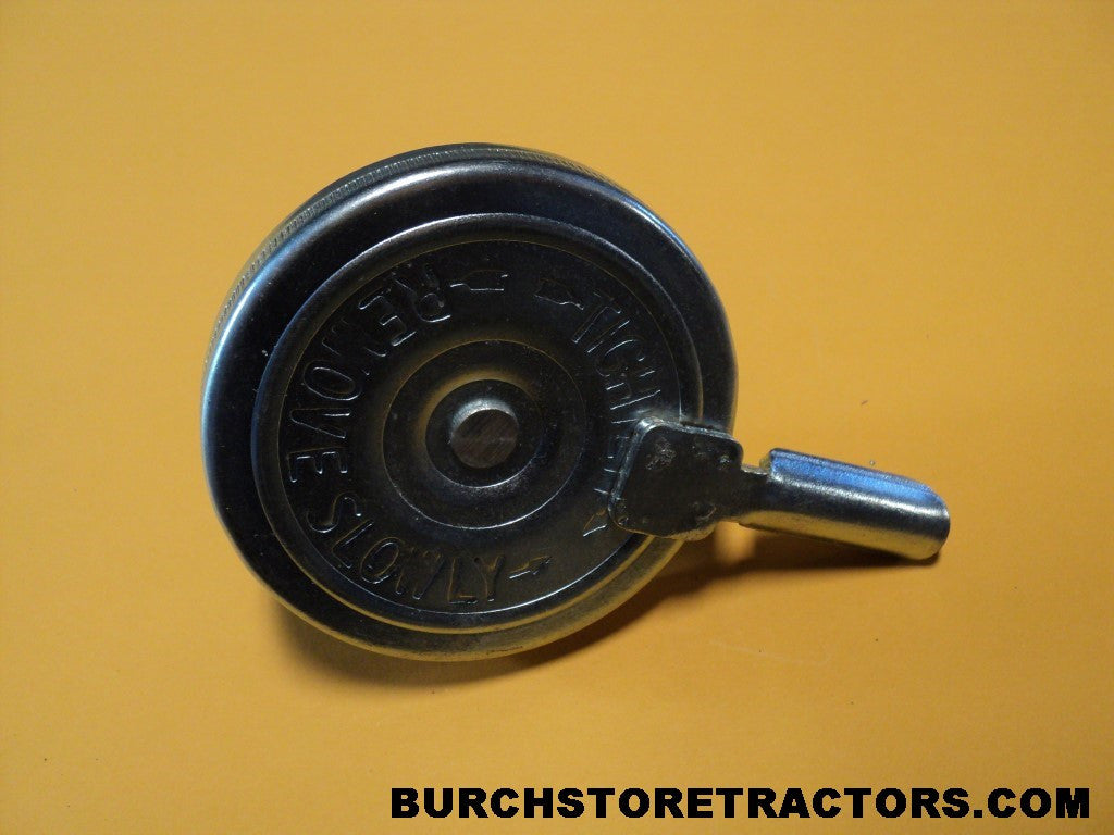 New Radiator Cap for Farmall C, H, M, MD, O6, ODS6, Super A, Super C ...